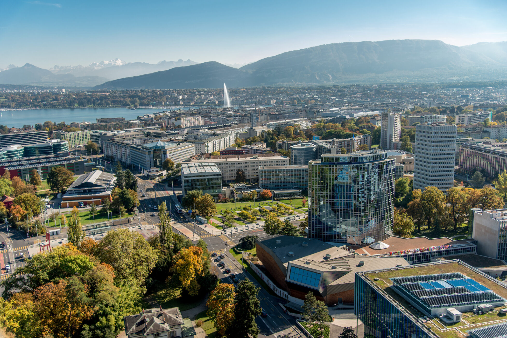 Geneva from the sky ⋆ Globetrender