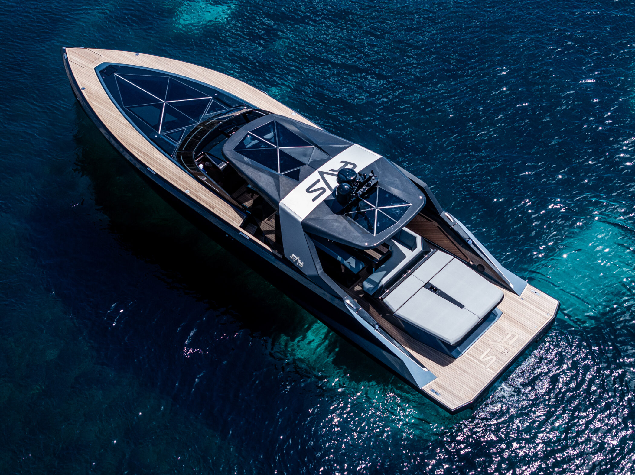 default ⋆ Globetrender