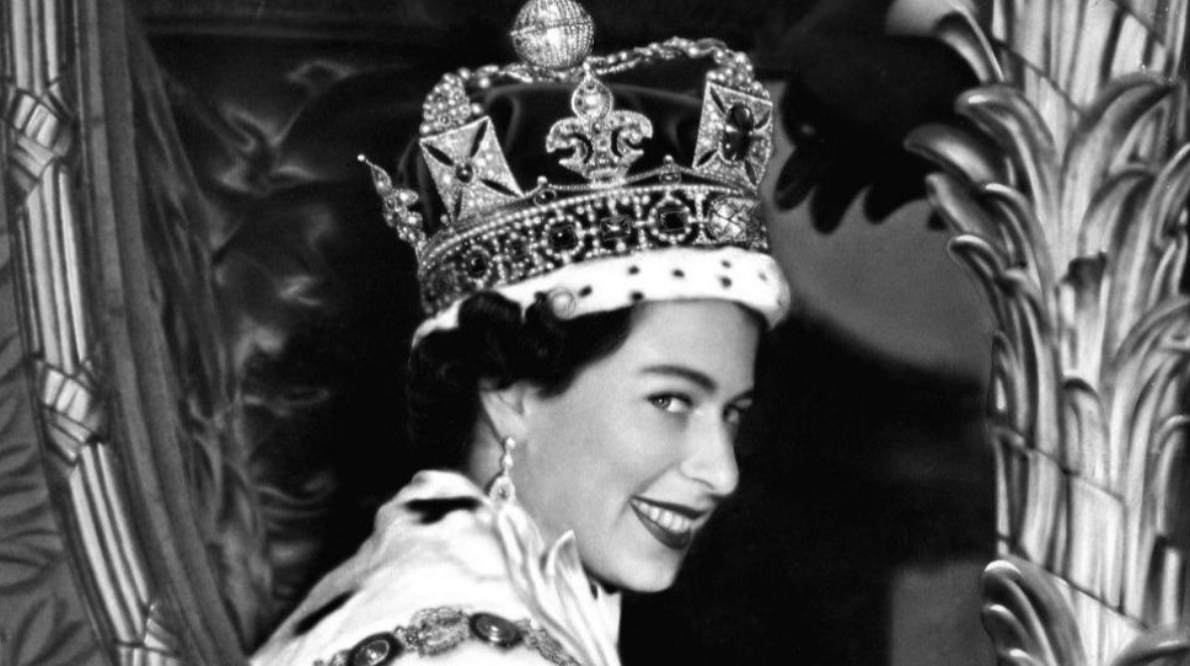 QUEEN ⋆ Globetrender