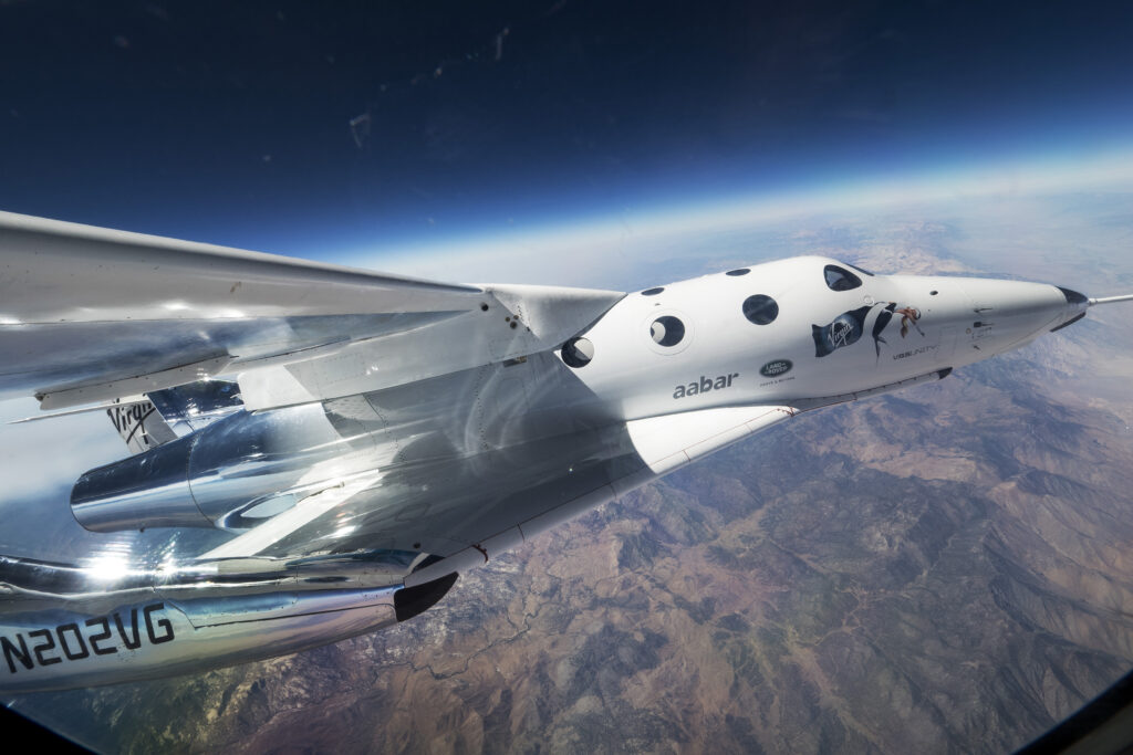 Virgin Galactic's VMS Eve ⋆ Globetrender