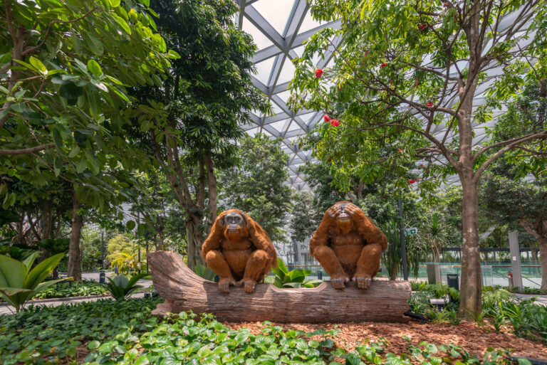 Topiary Walk at Canopy Park, Singapore Changi Jewel Terminal ⋆ Globetrender
