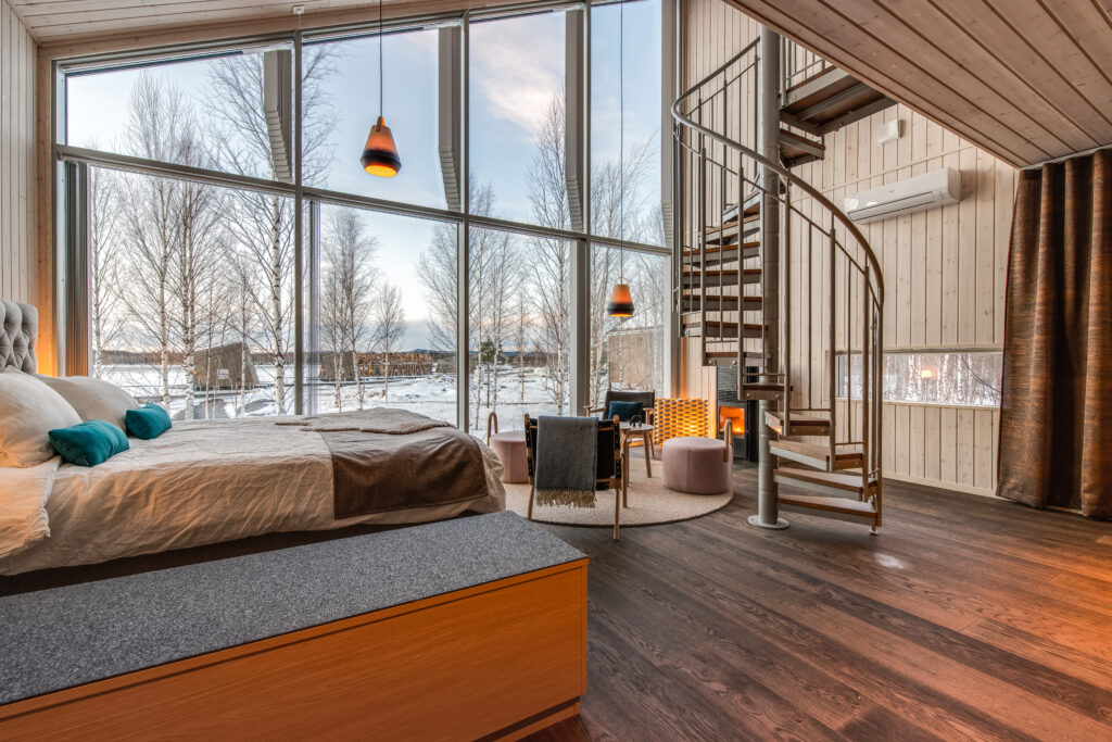 Arctic Bath spa hotel opens on frozen Swedish river