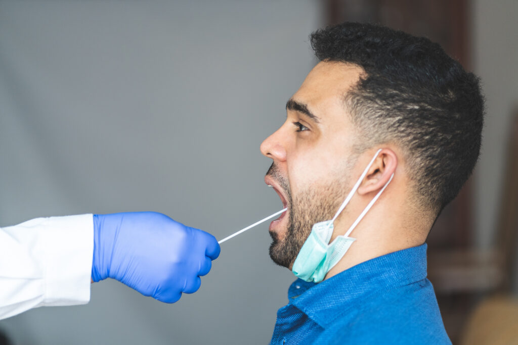 Covid-19 swab test ⋆ Globetrender