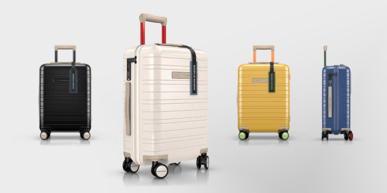 Crowdfunding starts for Pull Up suitcase that converts into closet