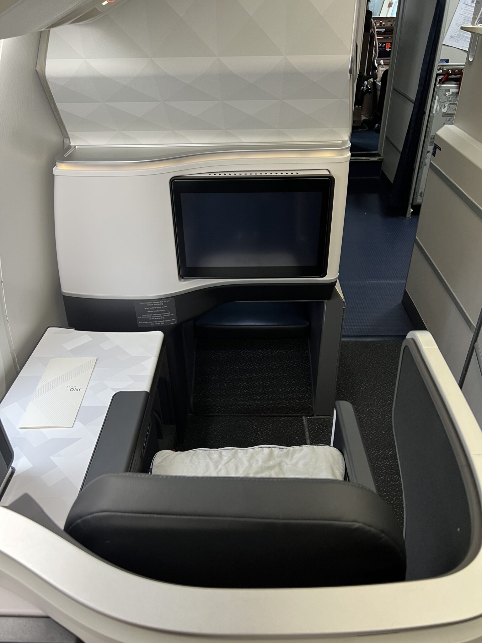REVIEW: Delta One business class London-Boston