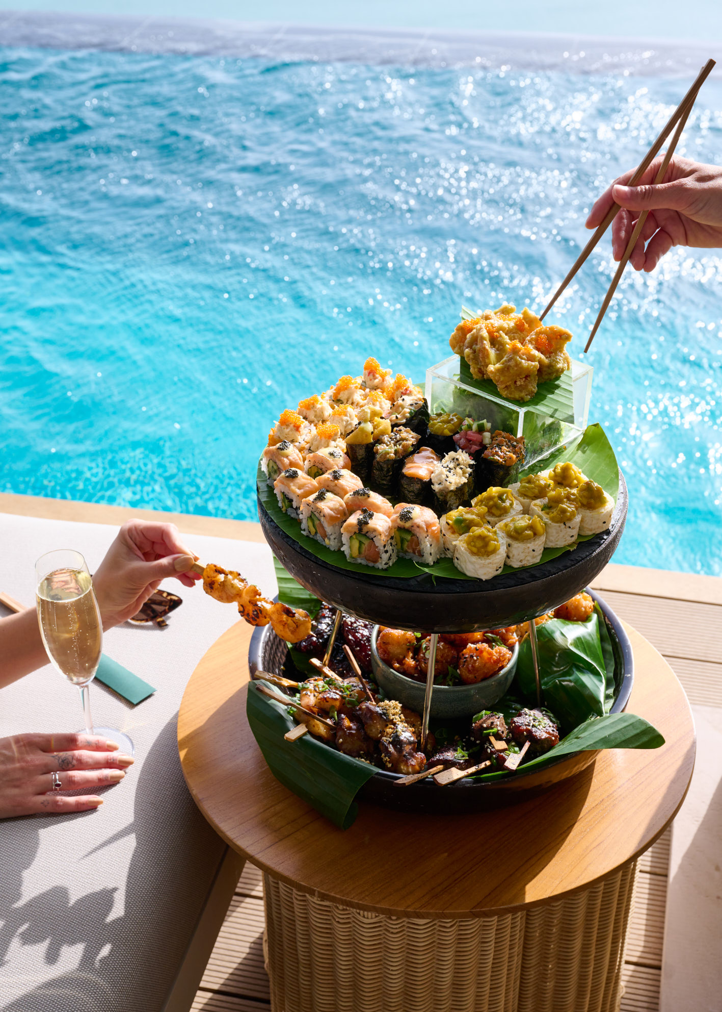 Aura SkyPool ⋆ Globetrender