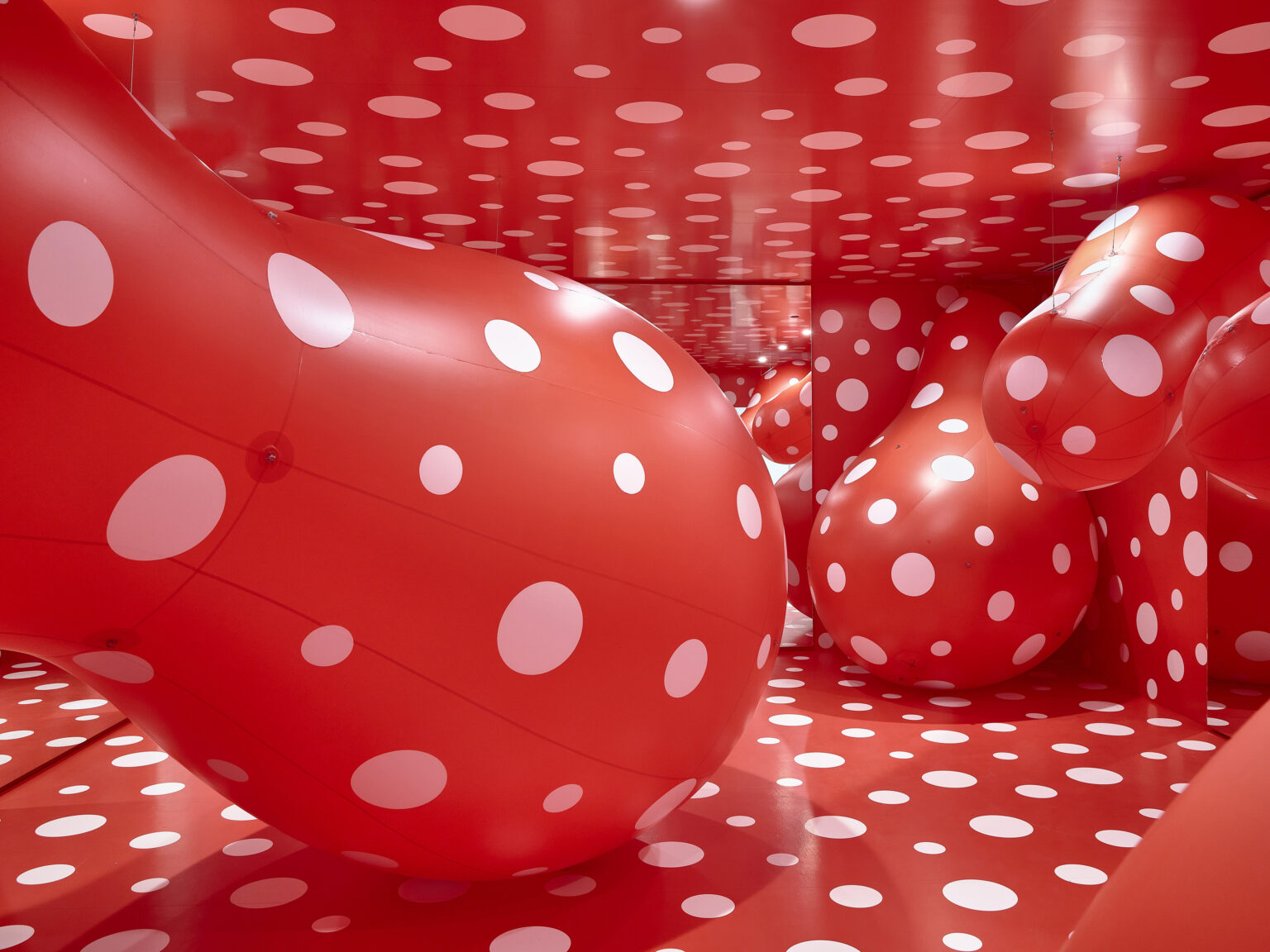 Yayoi Kusama retrospective opens in Australia