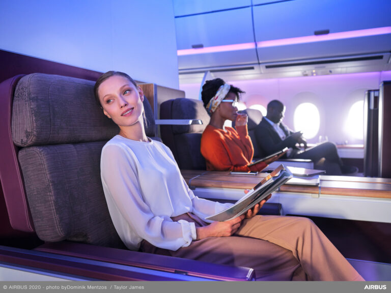 Airbus unveils A350-1000 first class concept