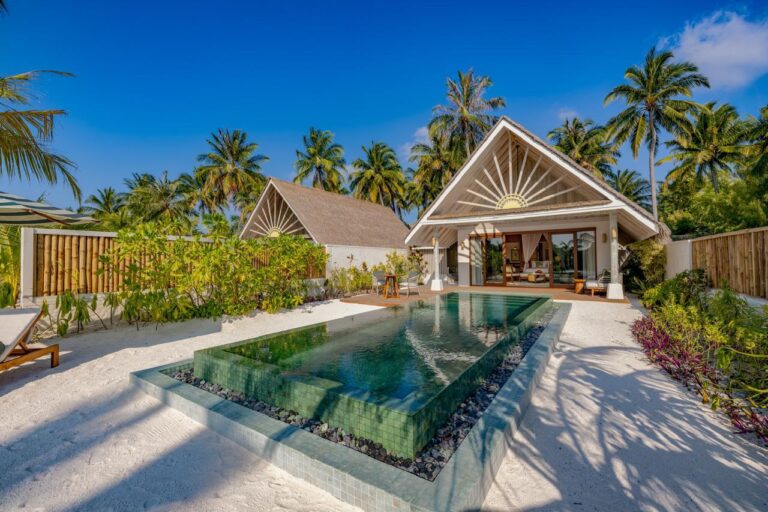 Six and Six taking over six islands in the Maldives